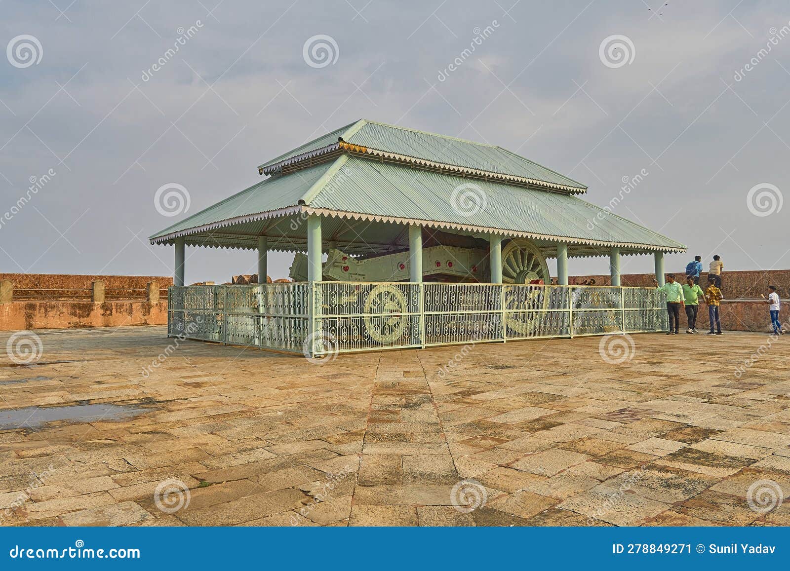 Jaivan Cannon, the Largest Cannon in the World Editorial Photo - Image ...