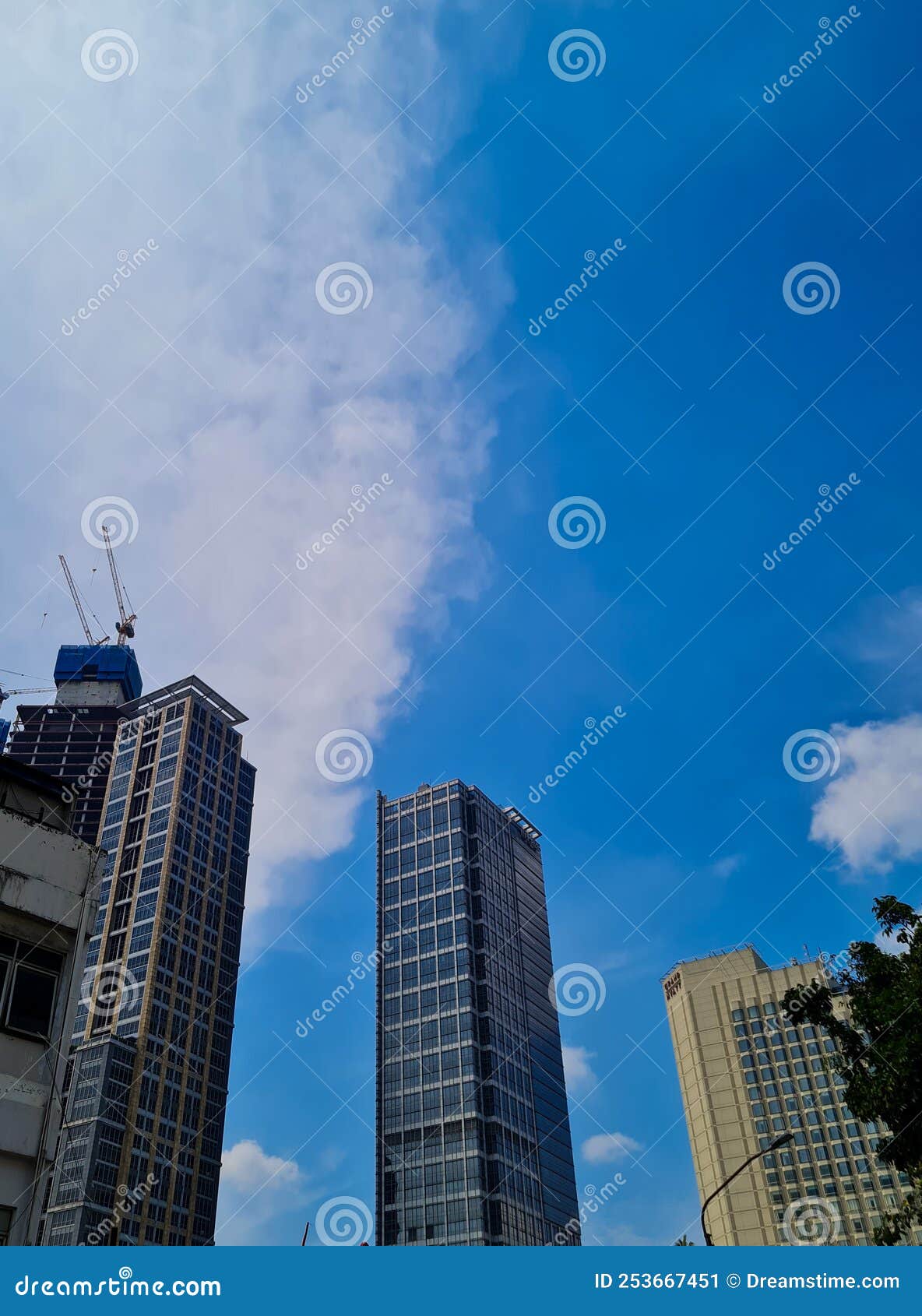 Jakarta building skycraper editorial photo. Image of sunnyday - 253667451