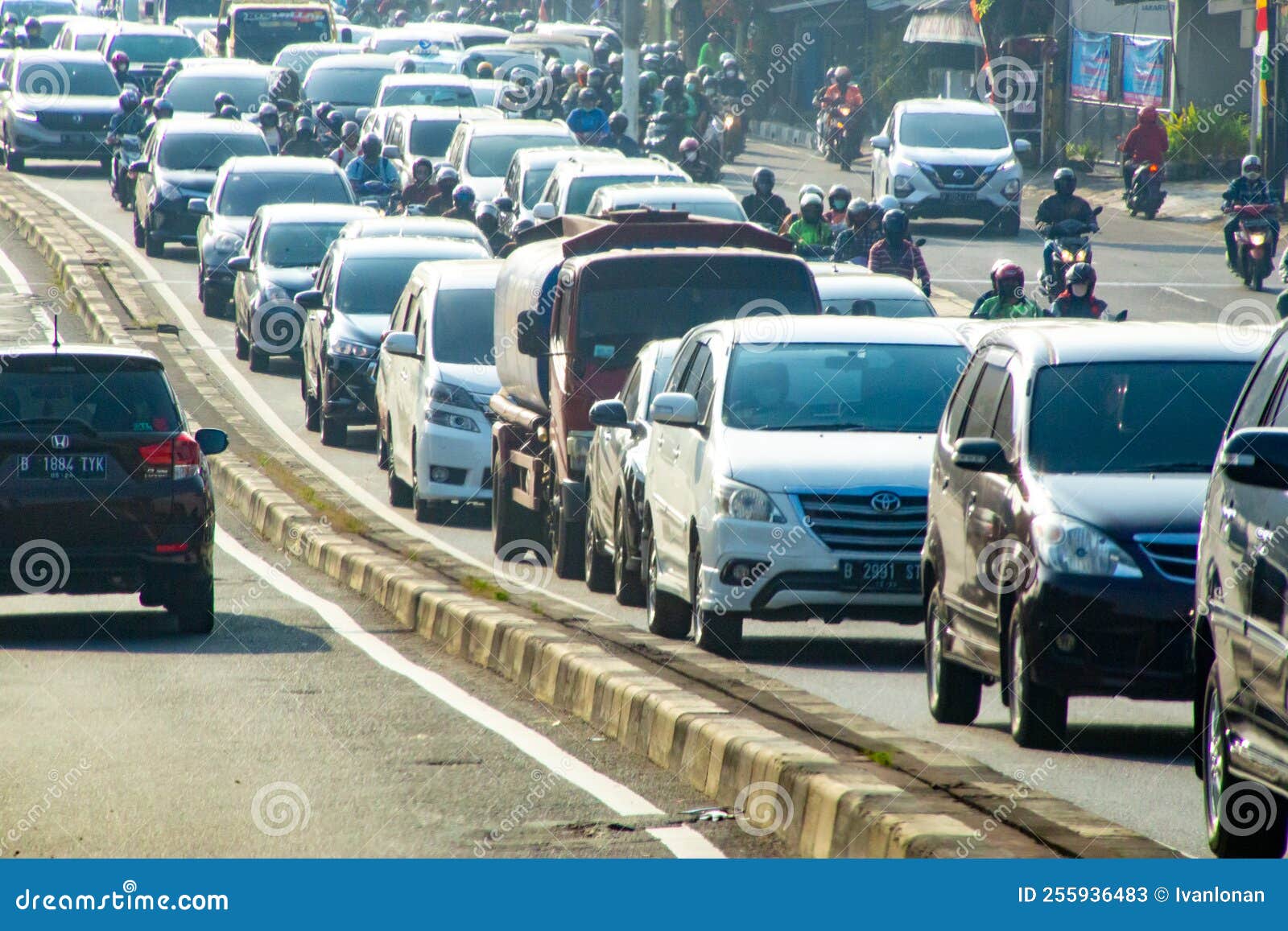 Downtown of Jakarta Traffic Situation on Rush Hour Editorial Stock ... Downtown of Jakarta Traffic Situation on Rush Hour Editorial Stock ...