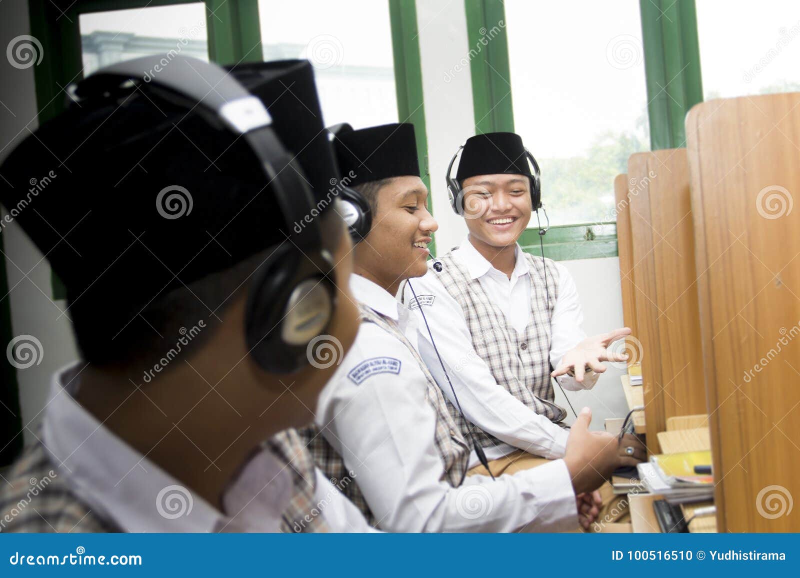 Muslim students editorial image. Image of muslim, mercy - 100516510