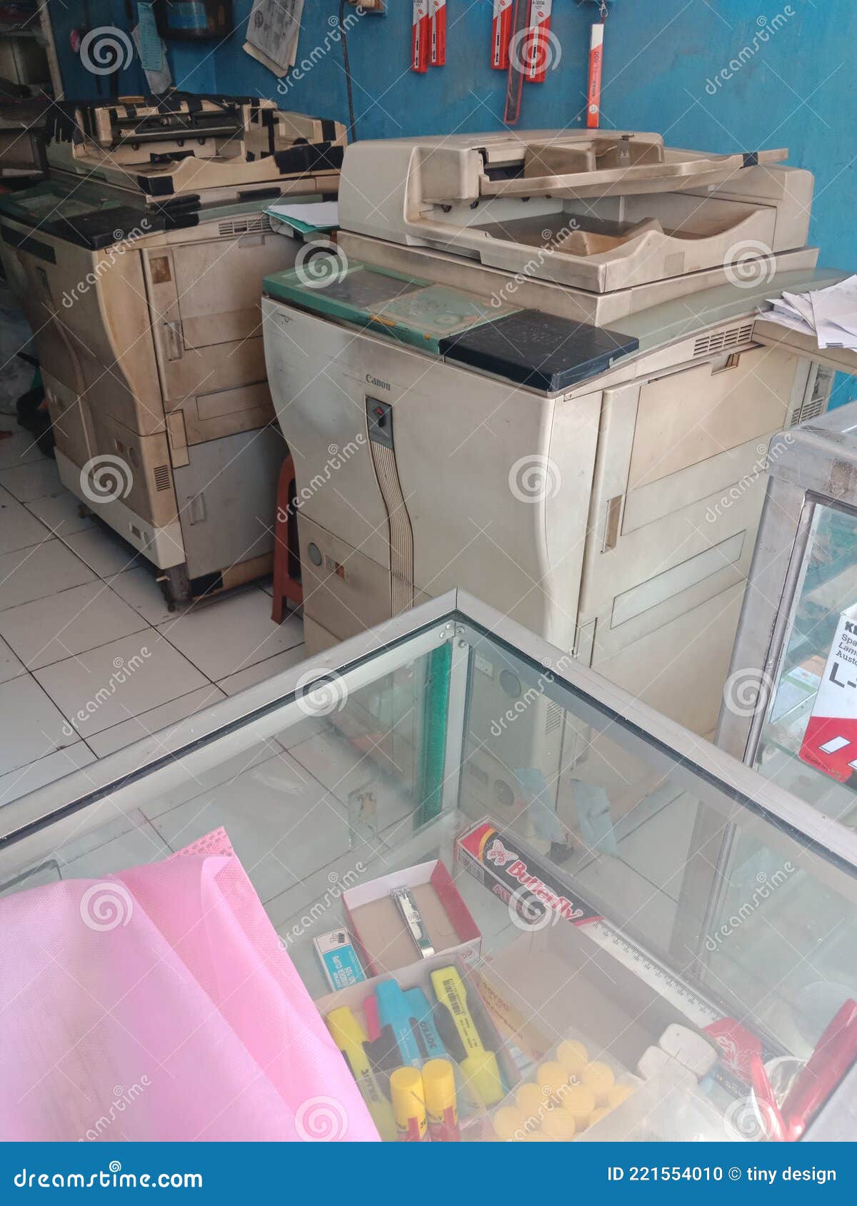 Jakarta 2021, Old Photocopy Machine Editorial Image - Image of ...