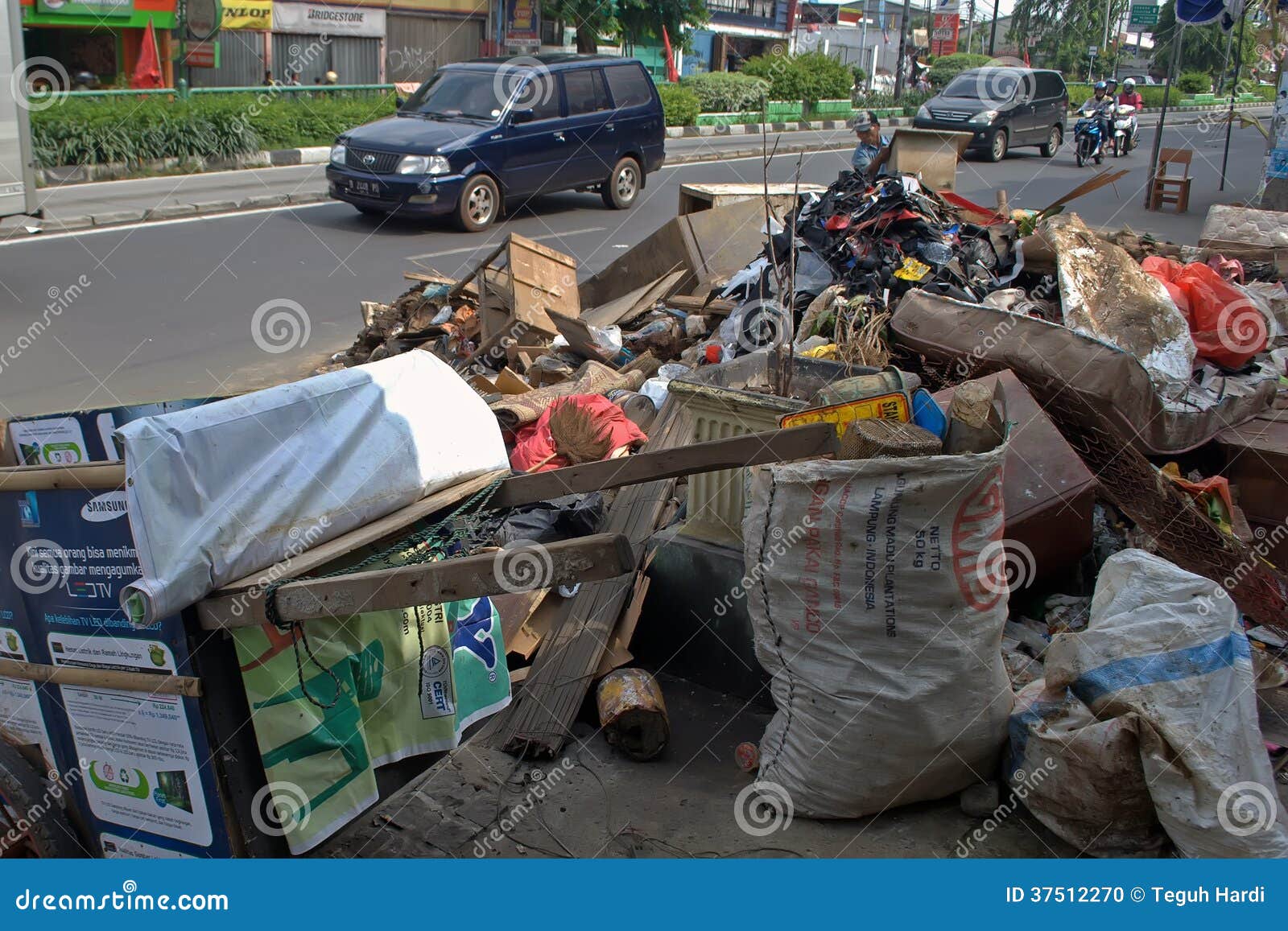 Jakarta trashes editorial image. Image of government - 37512270