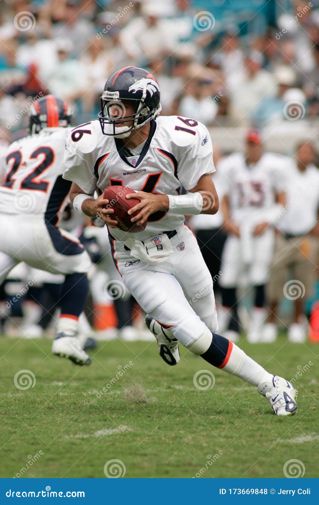 Jake Plummer editorial stock photo. Image of uniform - 173669848