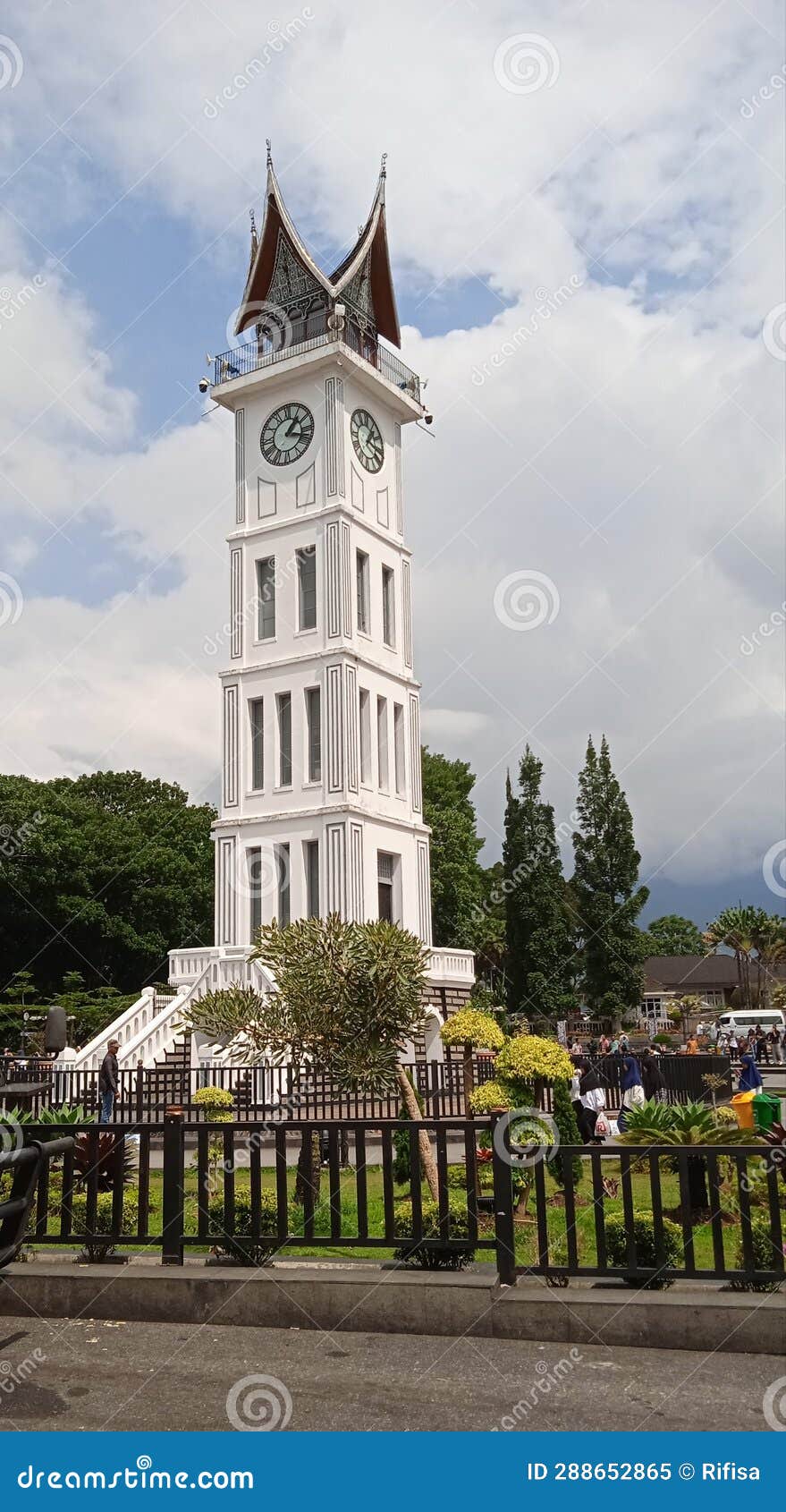 Jam Gadang Landmark Bukittinggi Sumatera Barat Stock Image - Image of ...