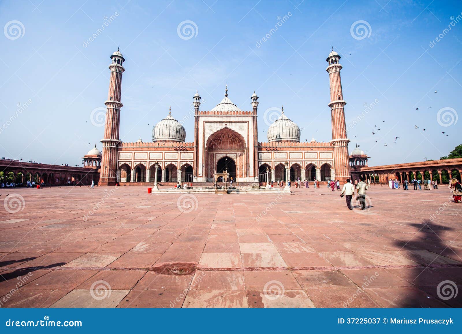 Jama Masjid Mosque, Old Delhi, India. Editorial Photography - Image of ...