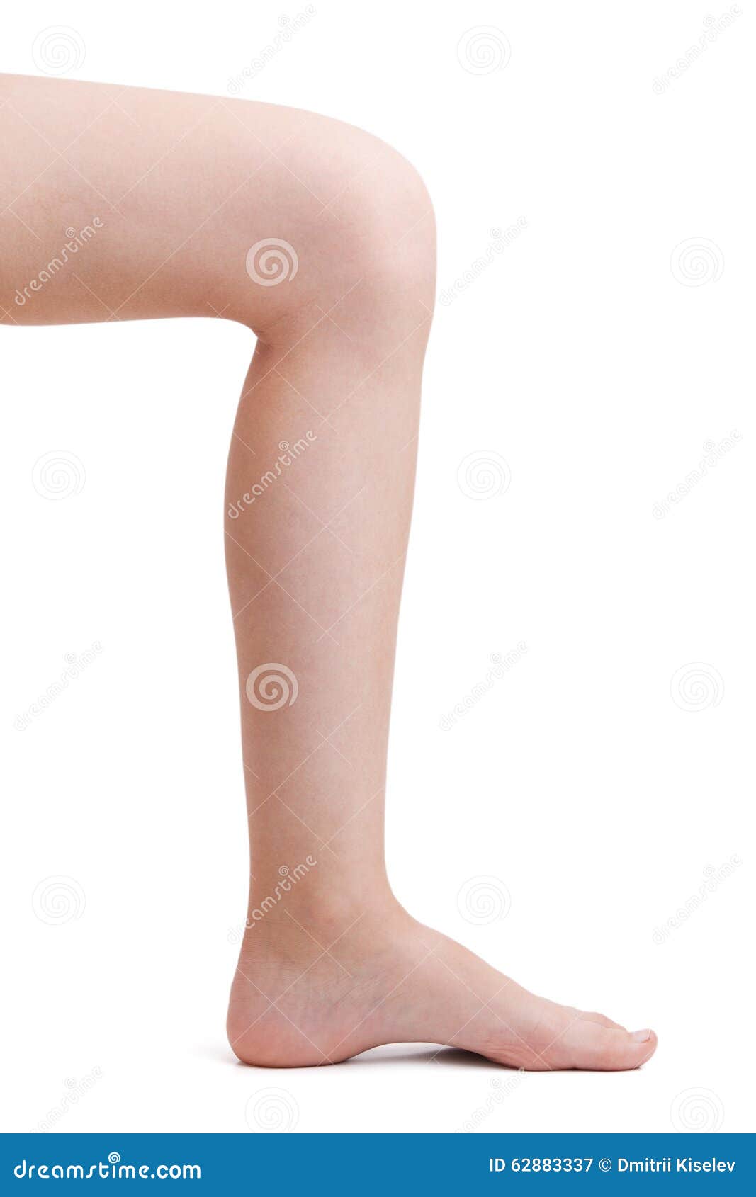 Jambe pliée au genou image stock. Image du cheville, genou - 62883337