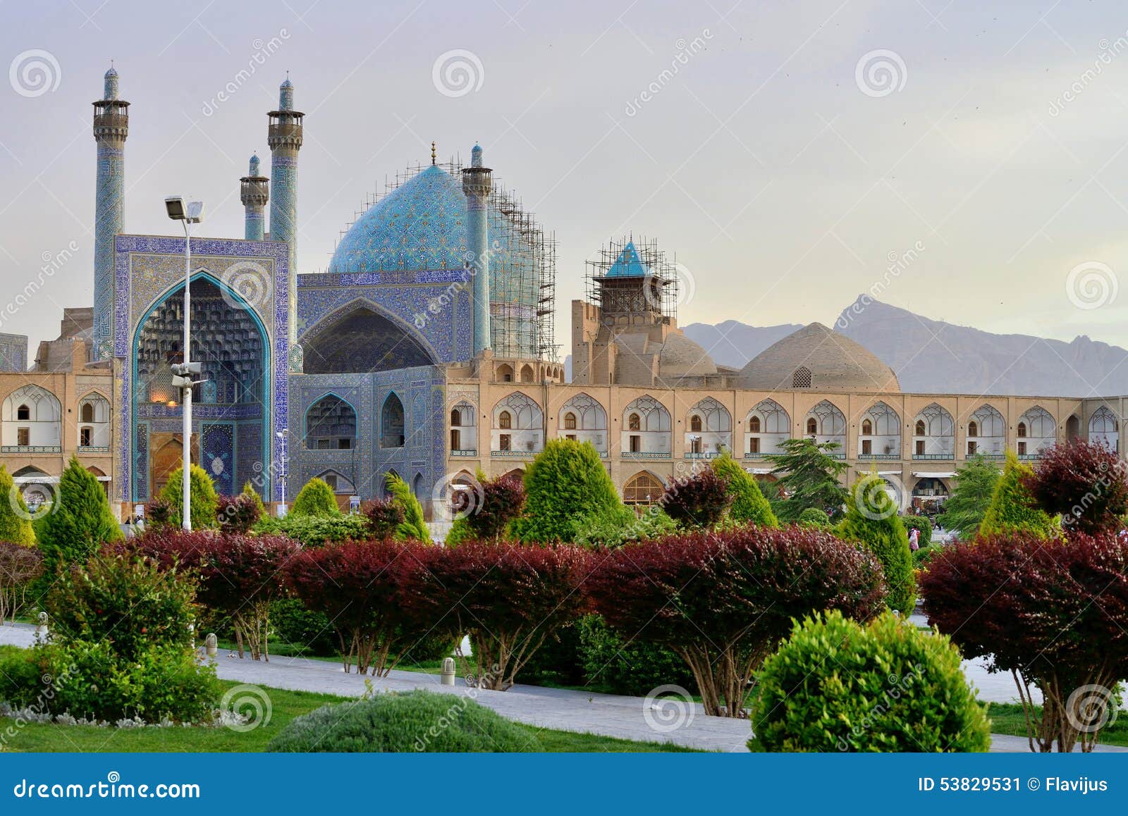 Jameh-Moschee Und Basar Von Isfahan, Der Iran Stockbild - Bild von iran ...