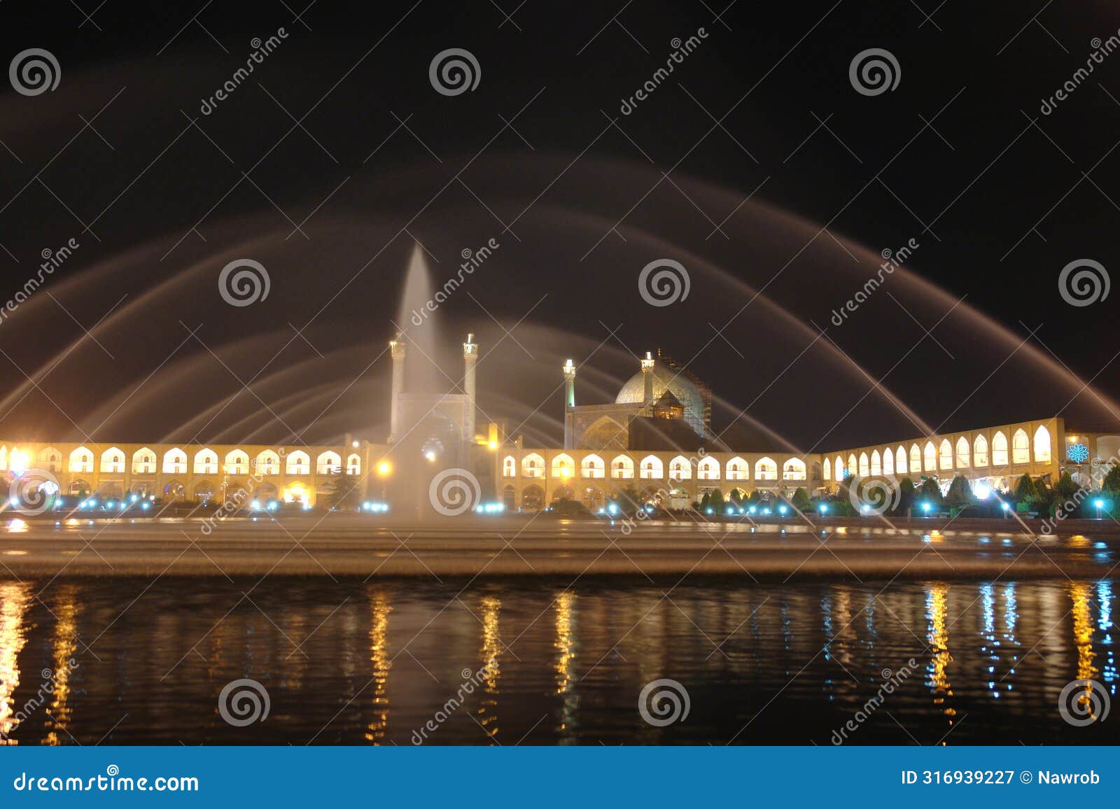 Jameh Mosque of Isfahan in Iran Stock Image - Image of ceramics, iran ...