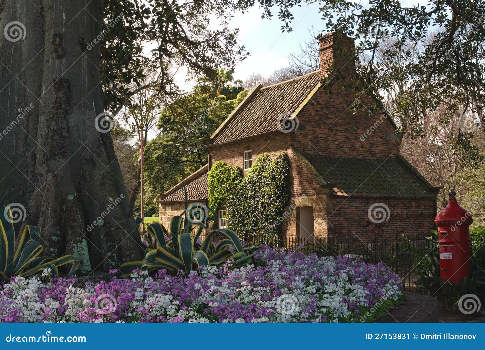 James Cook s cottage editorial photo. Image of famous - 27153831