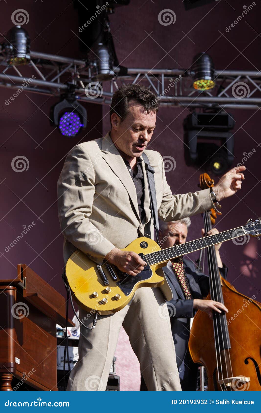 James Hunter editorial photography. Image of artist, american - 20192932