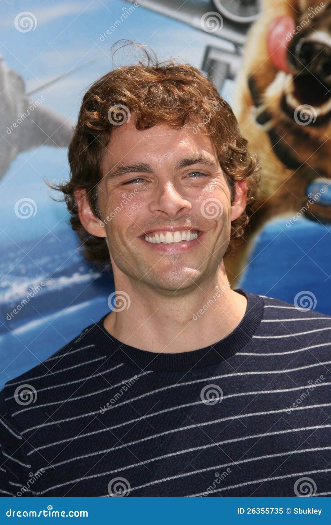 James Marsden, Kittie imagen editorial. Imagen de chino - 26355735