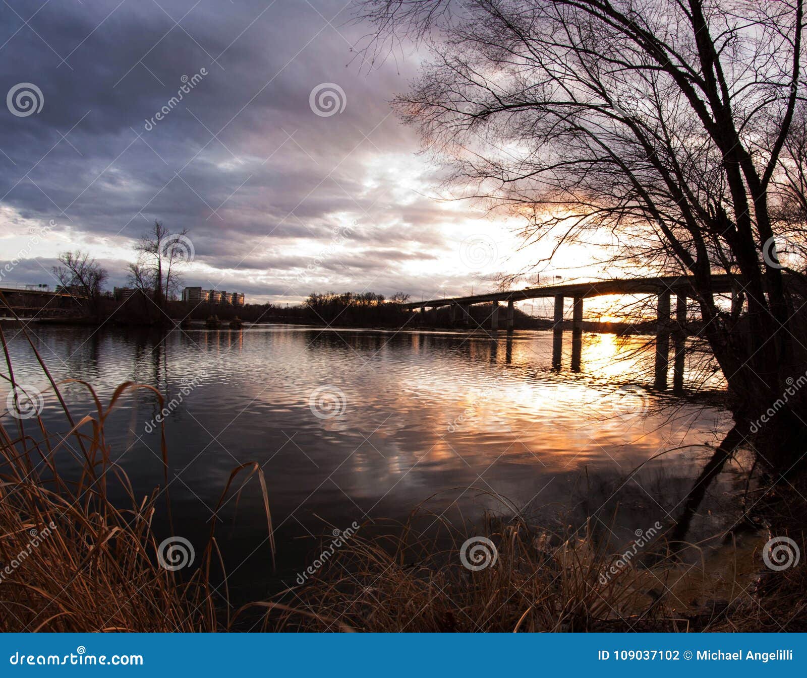 James River Sunset Richmond, VA Stock Photo - Image of scenic, people ...