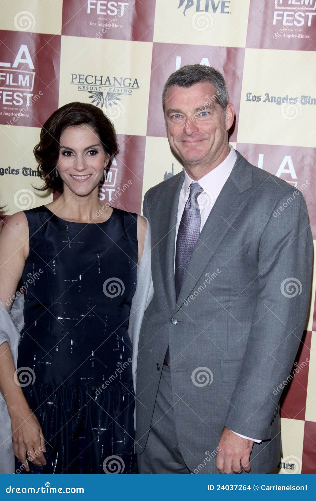 Jami Gertz's Instagram, Twitter & Facebook on IDCrawl