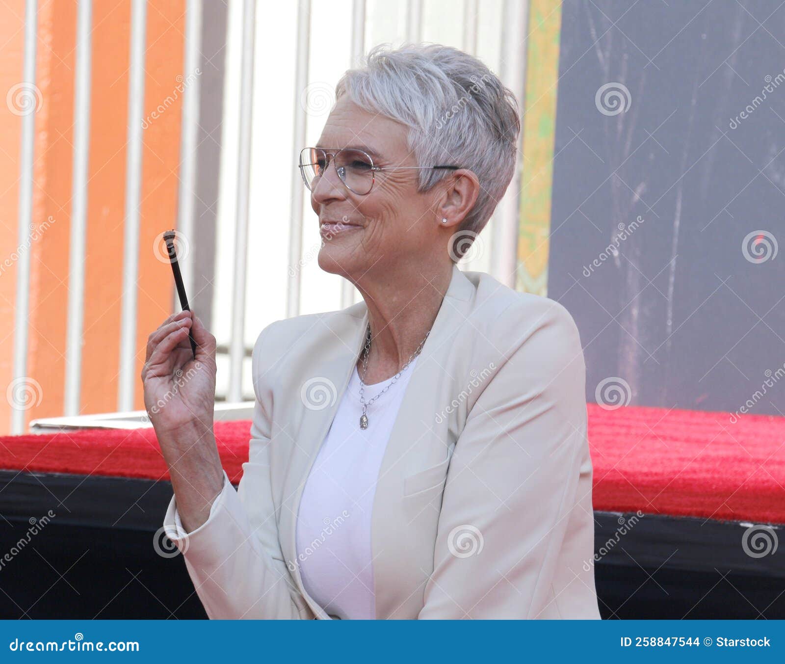 Jamie Lee Curtis editorial stock image. Image of hand - 258847544 Jamie Lee Curtis editorial stock image. Image of hand - 258847544