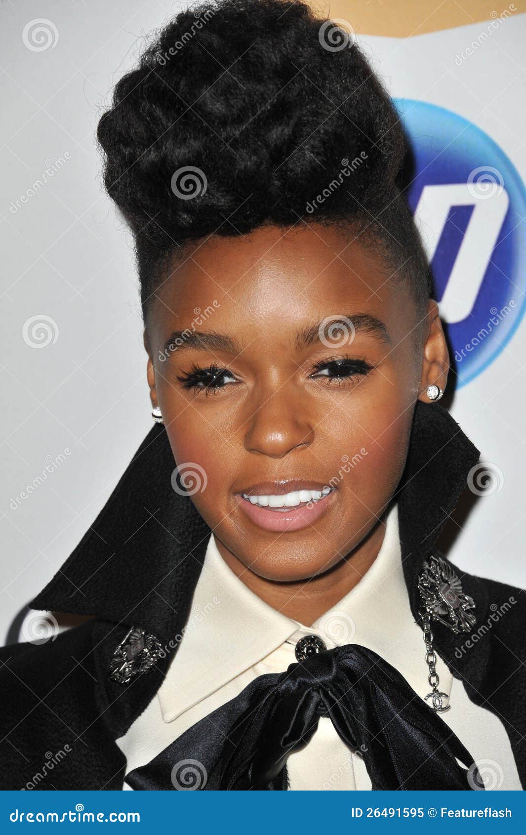 Janelle Monae Natural Hair