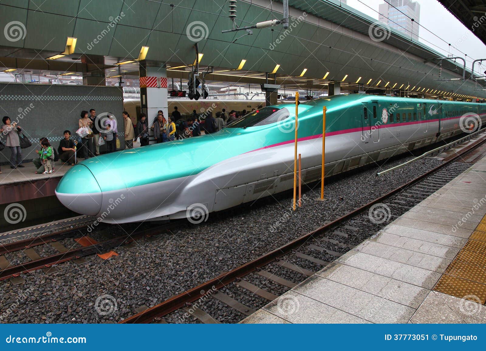 Japan bullet train editorial photo. Image of japanese - 37773051