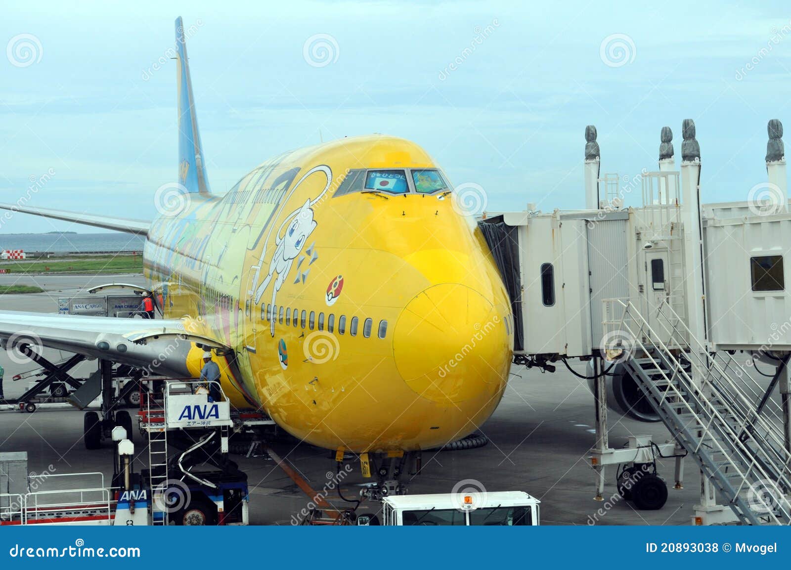 Japan s ANA Airlines editorial stock photo. Image of airplane - 20893038