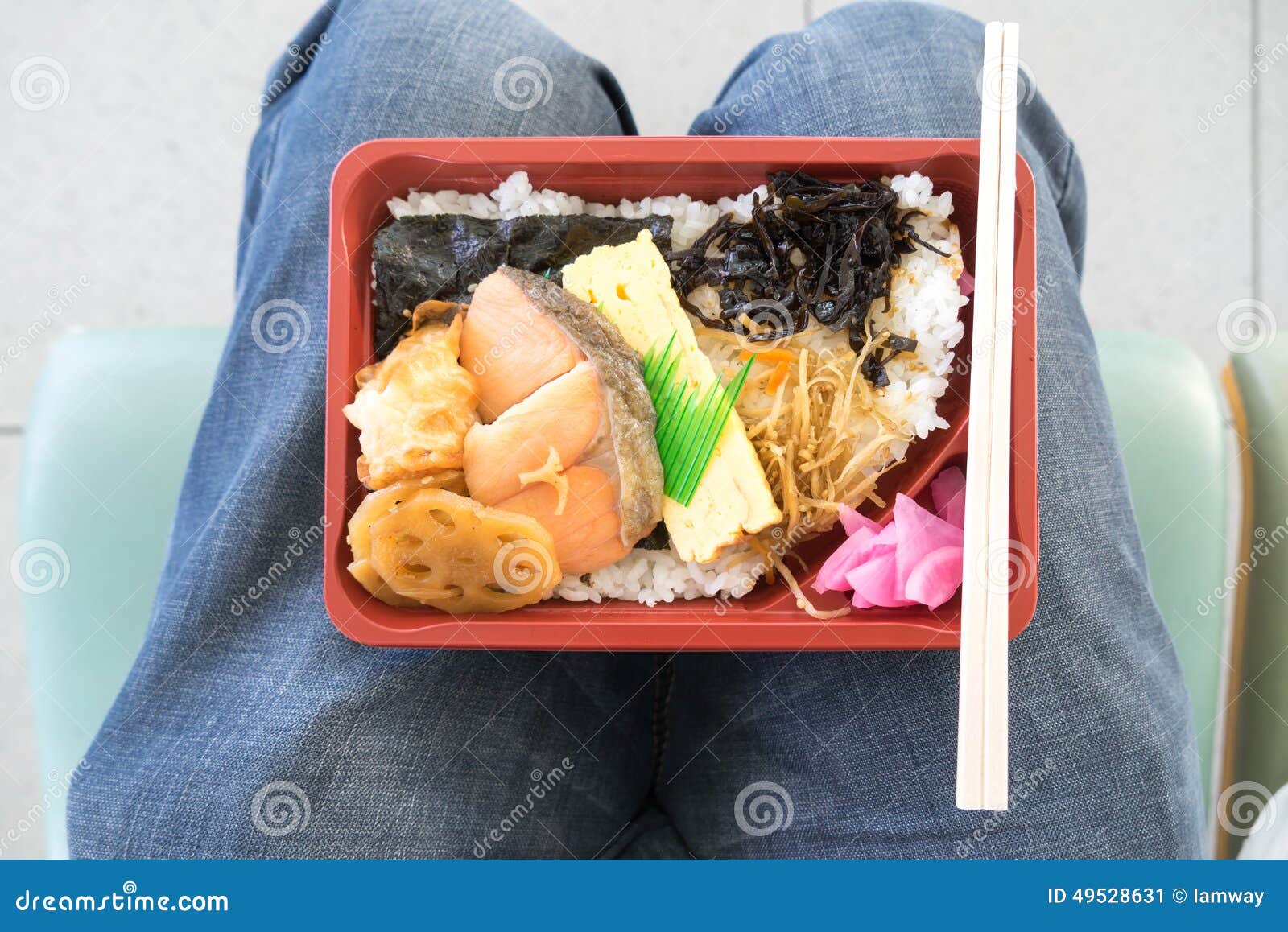 Japanese Bento Box, Japanese Food Lunch Boxes In Plastic Packages ...