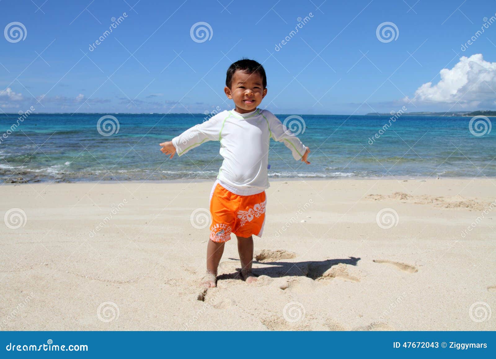 Japanese boy on the beach stock image. Image of region - 47672043