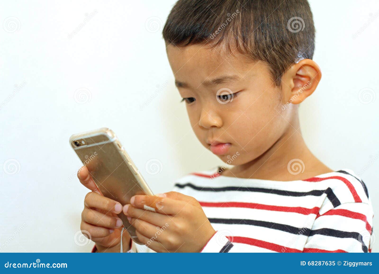 Japanese Boy Using a Smart Phone Stock Image - Image of child, white ...