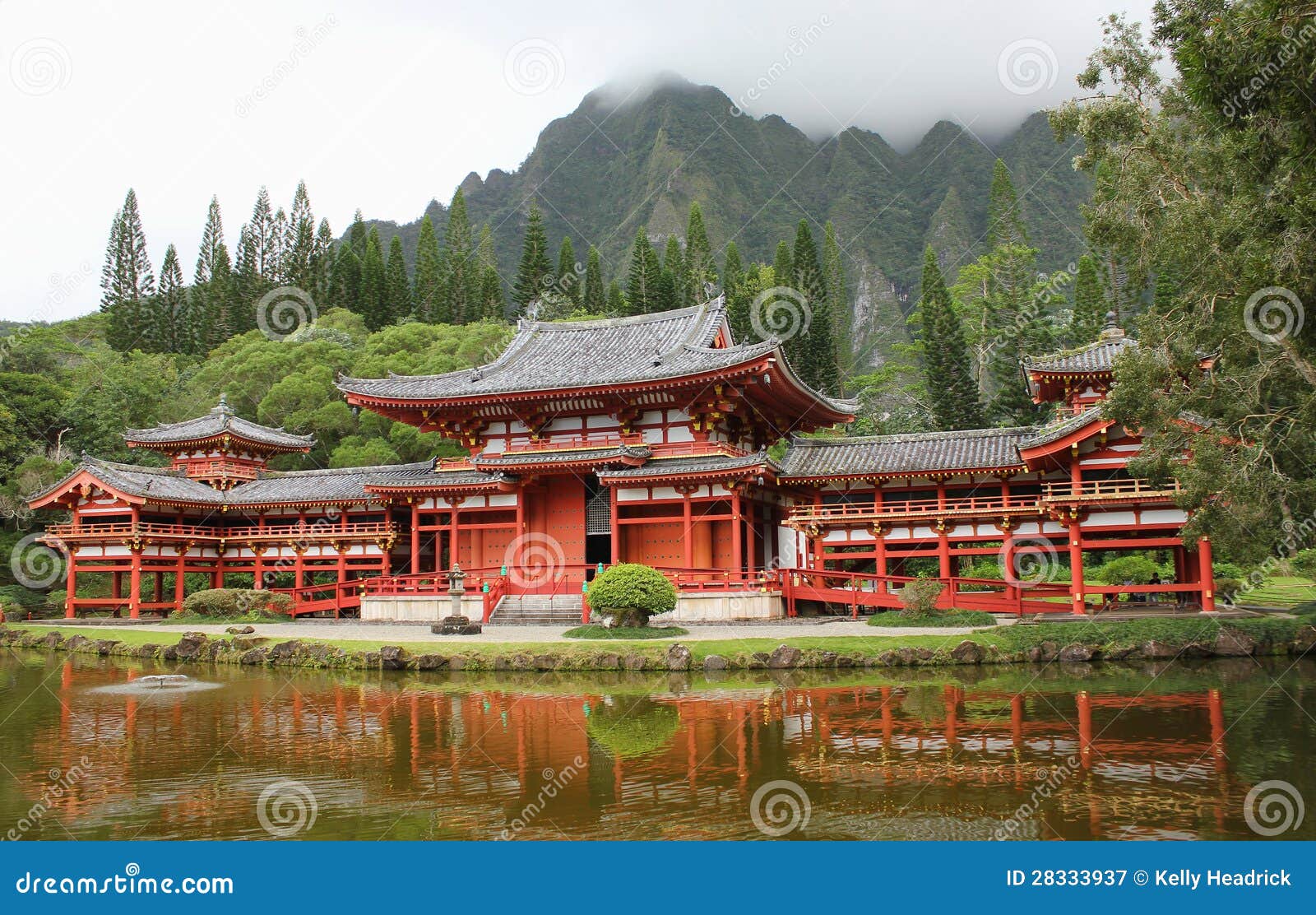 Japanese Byodo-in Temple Royalty-Free Stock Photography | CartoonDealer ...