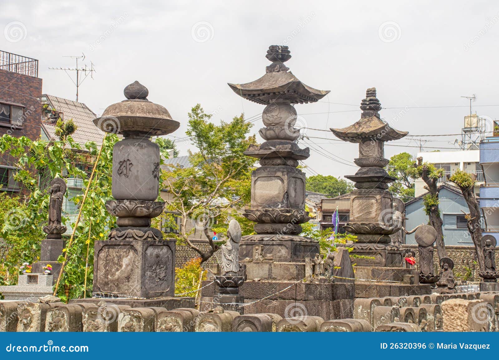 Japanese cemetery stock photo. Image of monument, graveyard - 26320396