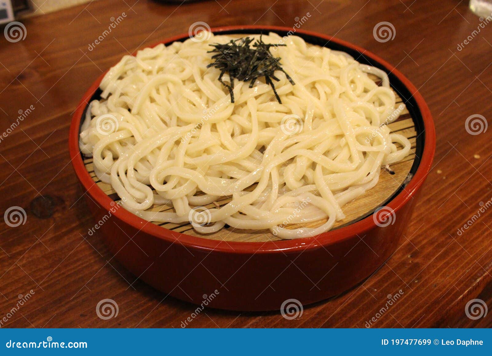 Japanese Cold Soba Served on a Plate Stock Image - Image of plate, bowl ...