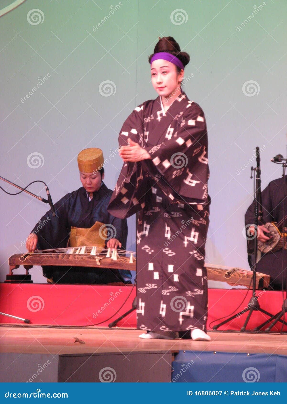 Japanese dance editorial photography. Image of presentation - 46806007