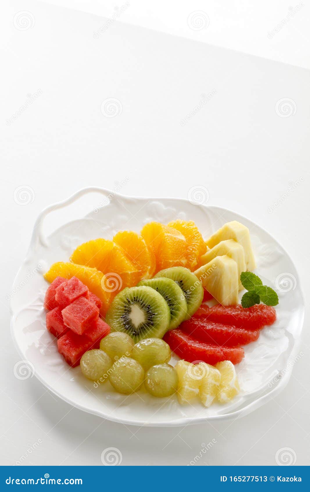 Japanese Fruit Platter, Beautifully Cut Fruit Stock Image - Image of ...