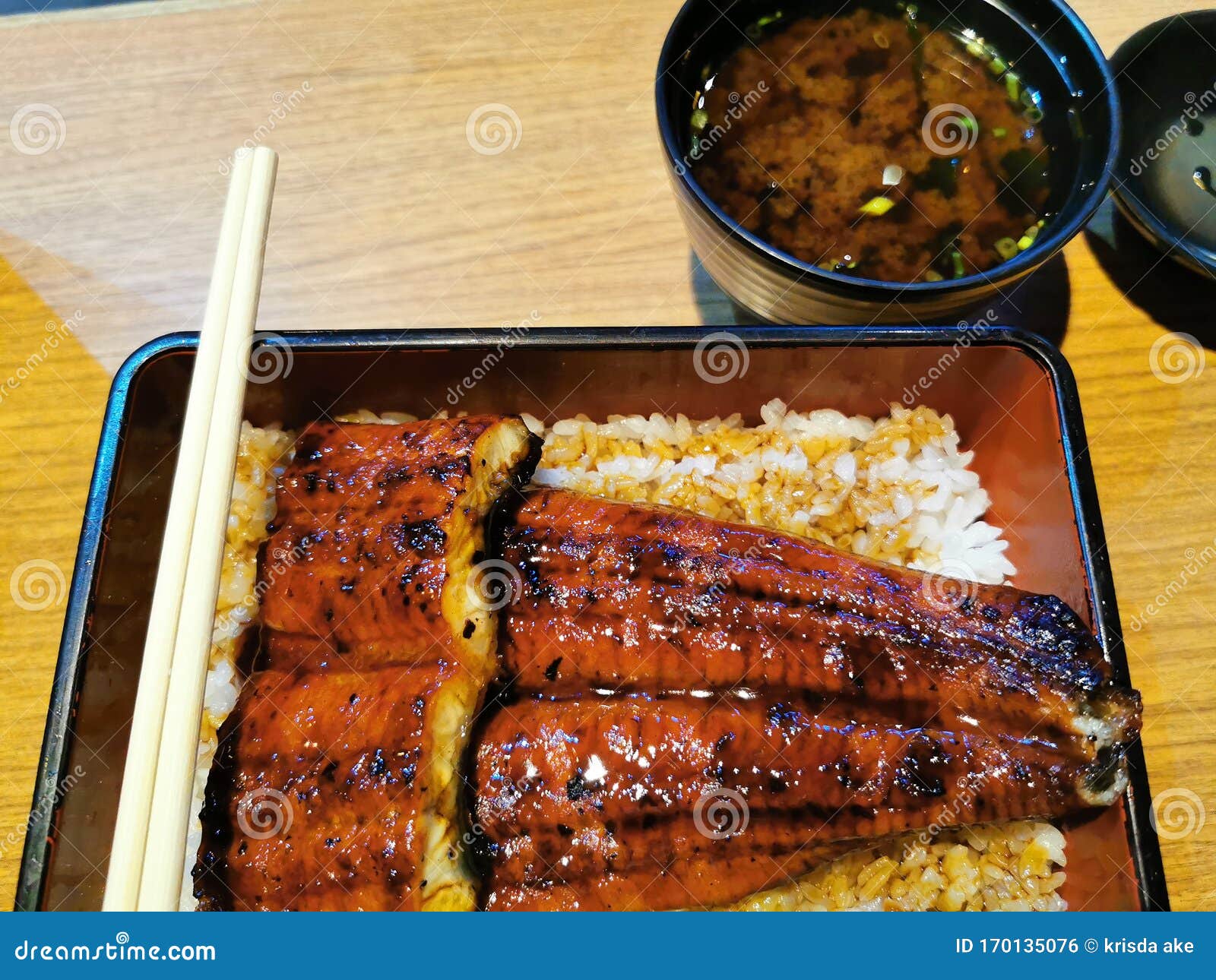 The Japanese Grill Eel Delicious Me on Rice Stock Photo - Image of ...