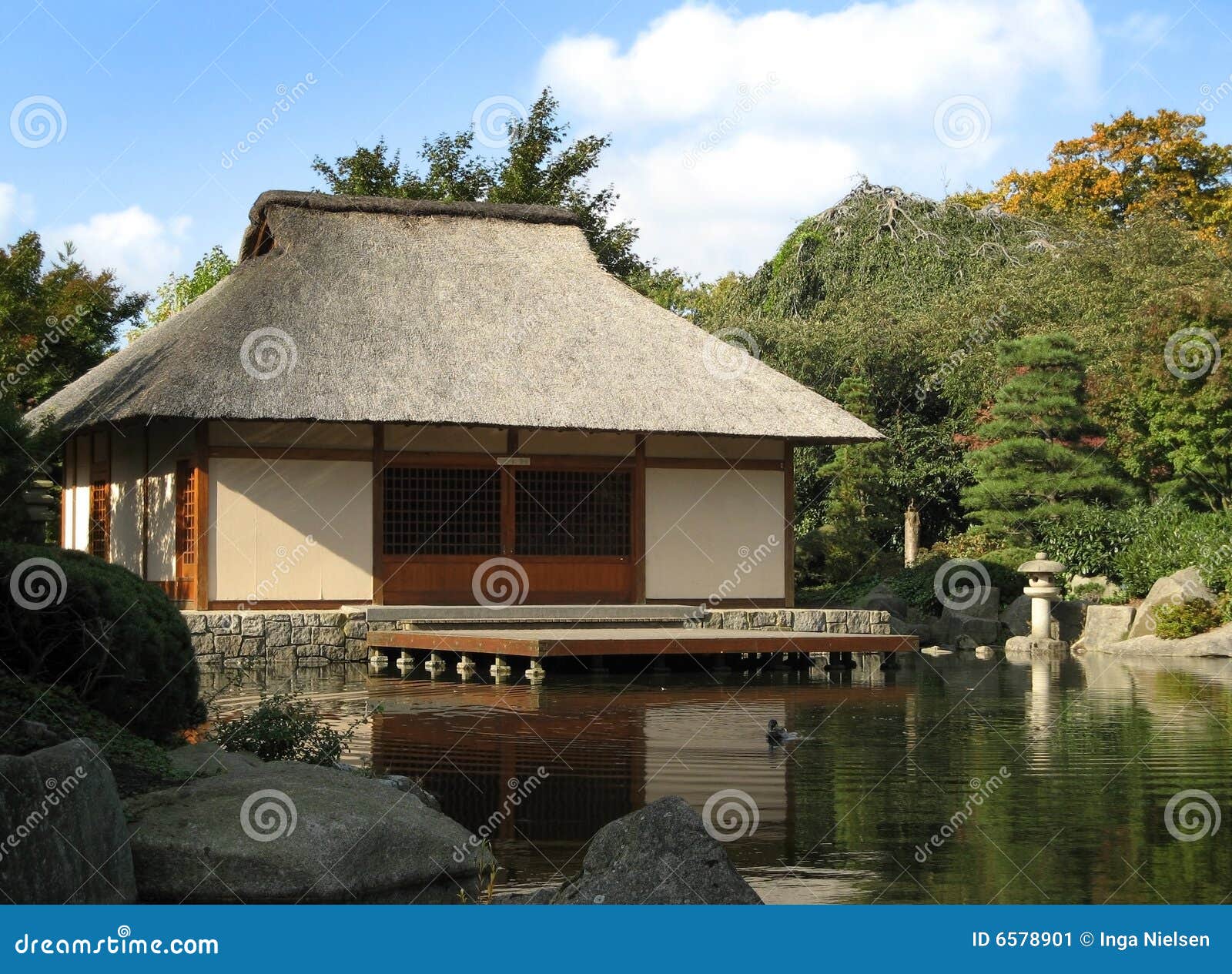 Japanese house stock image. Image of asian, asia, wood - 6578901