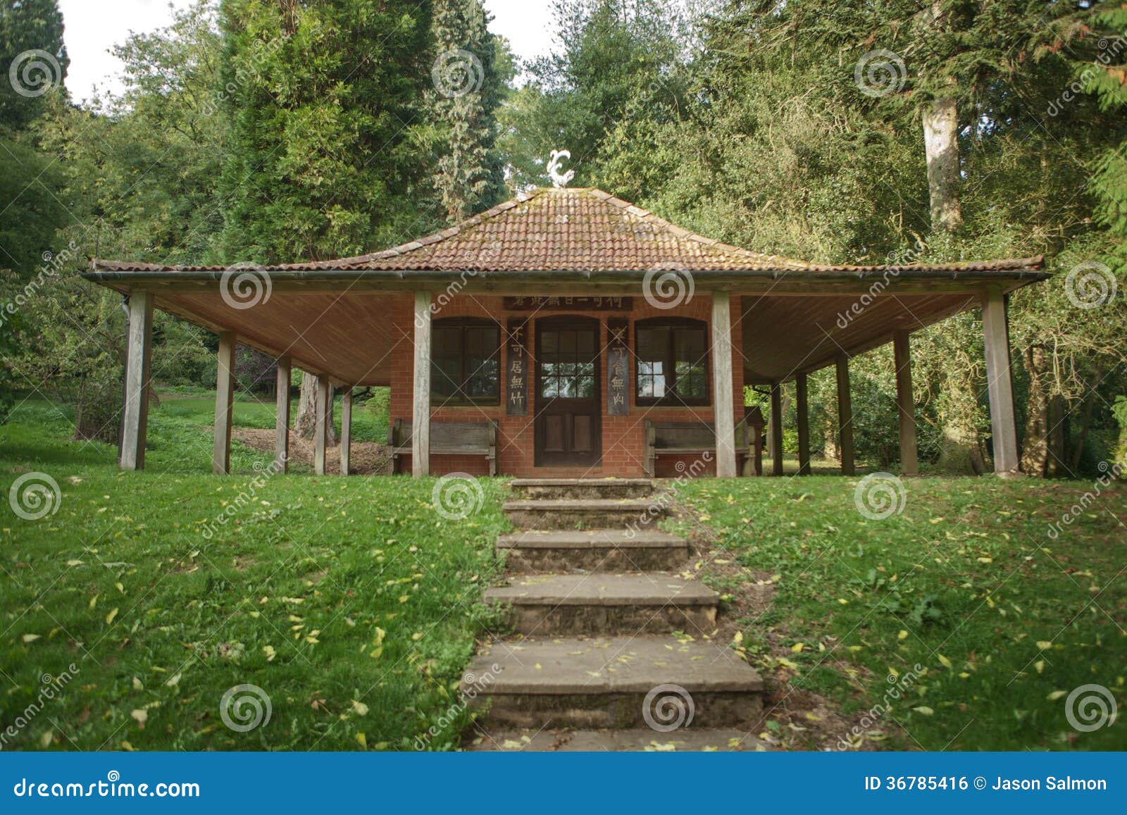 Japanese hut stock photo. Image of arboretum, meditating - 36785416