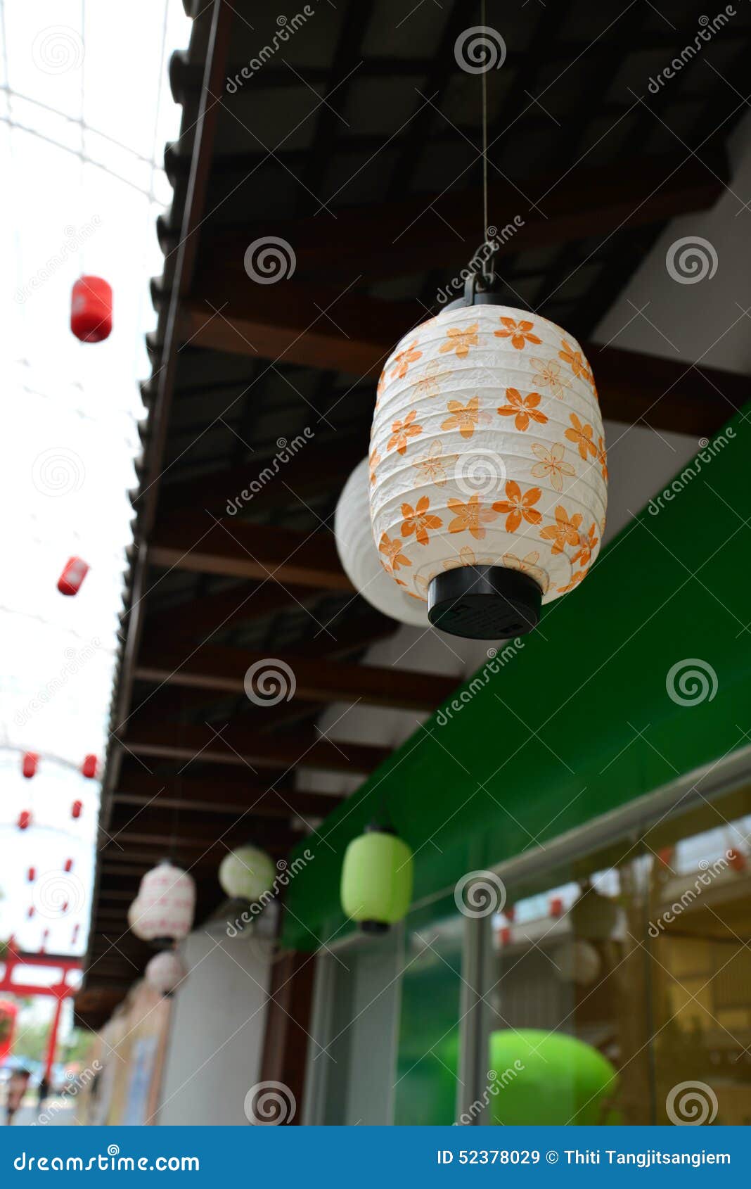 Japanese lamp style stock image. Image of illuminance - 52378029