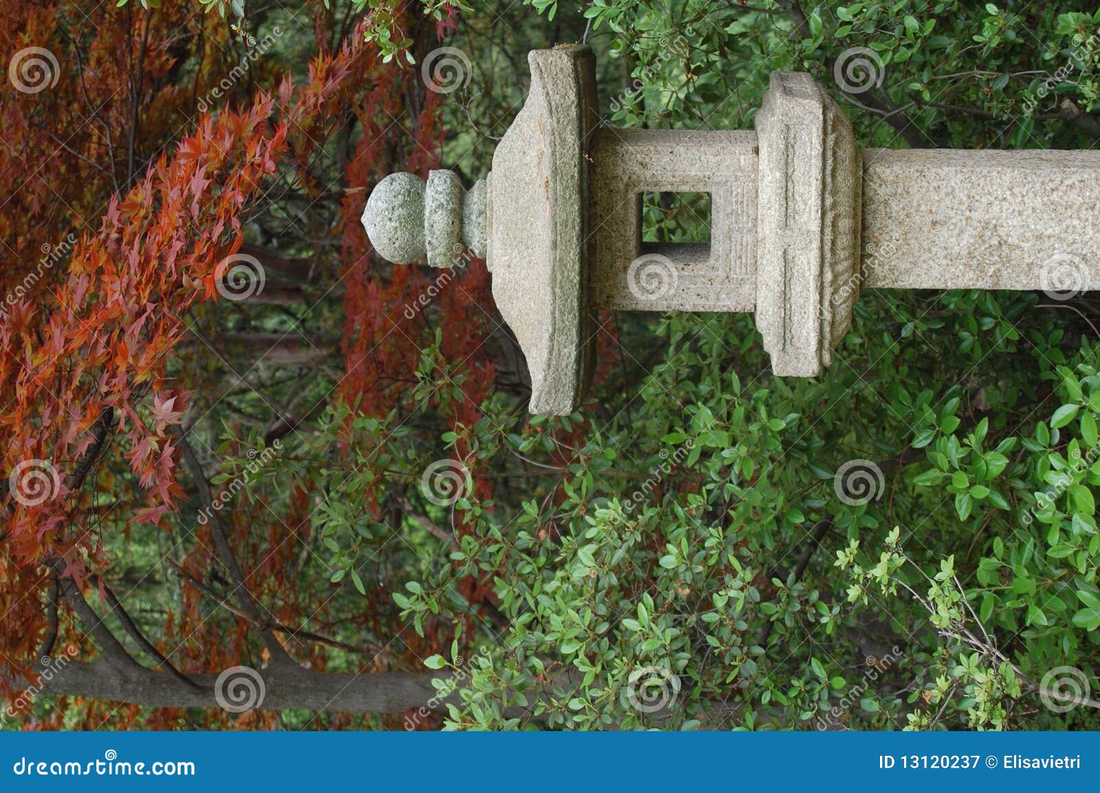 Japanese Maple Tree and Statue Stock Image - Image of branches, branch ...