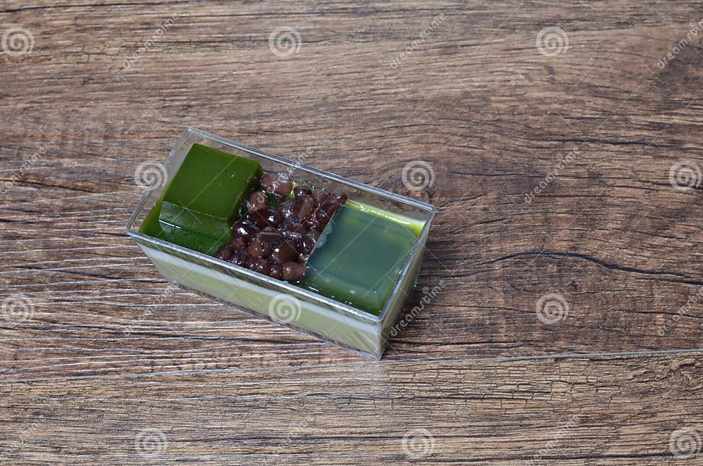 Japanese matcha pudding stock image. Image of pudding - 64900399