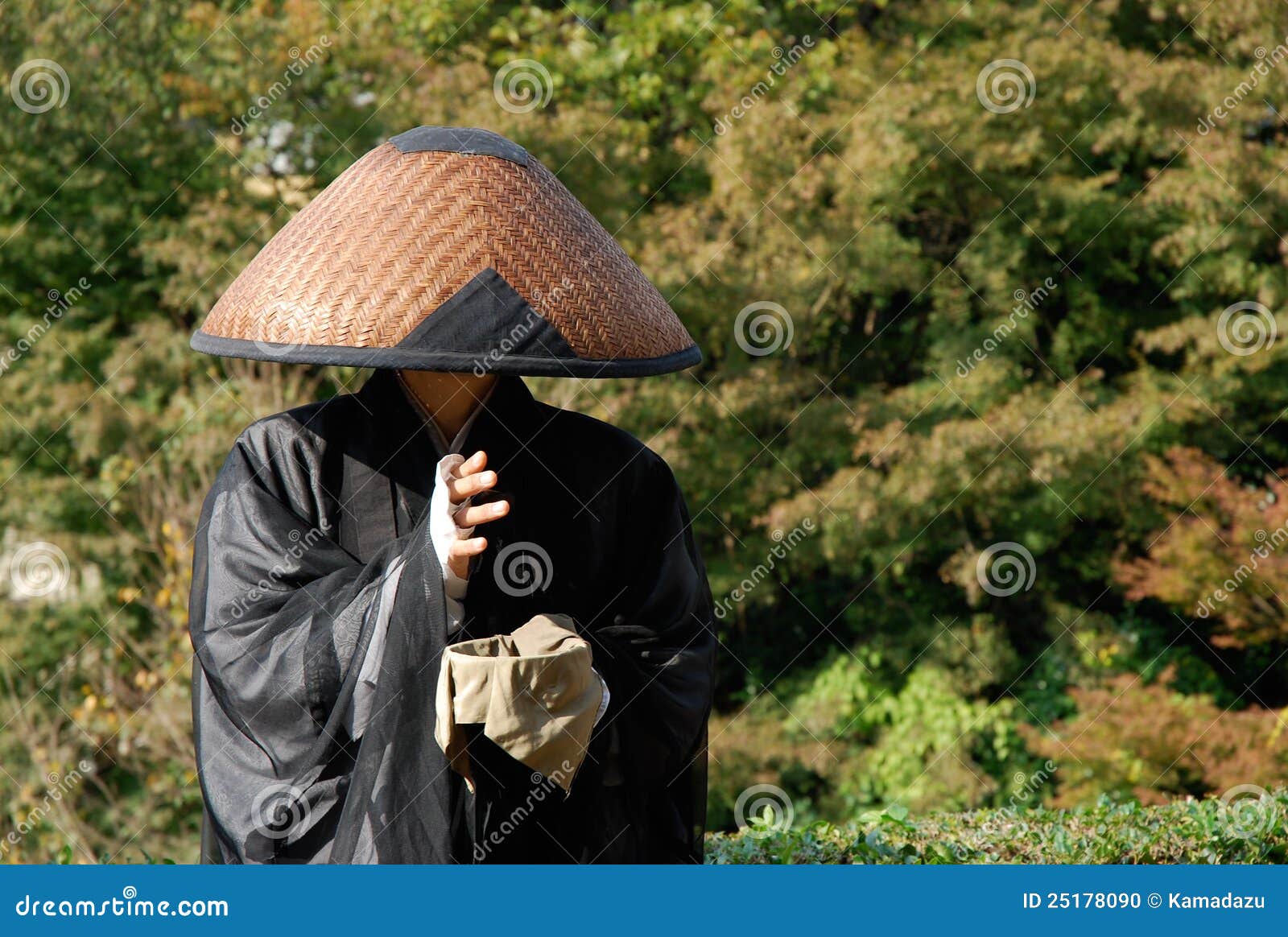 Japanese Monk editorial image. Image of religion, ideology - 25178090