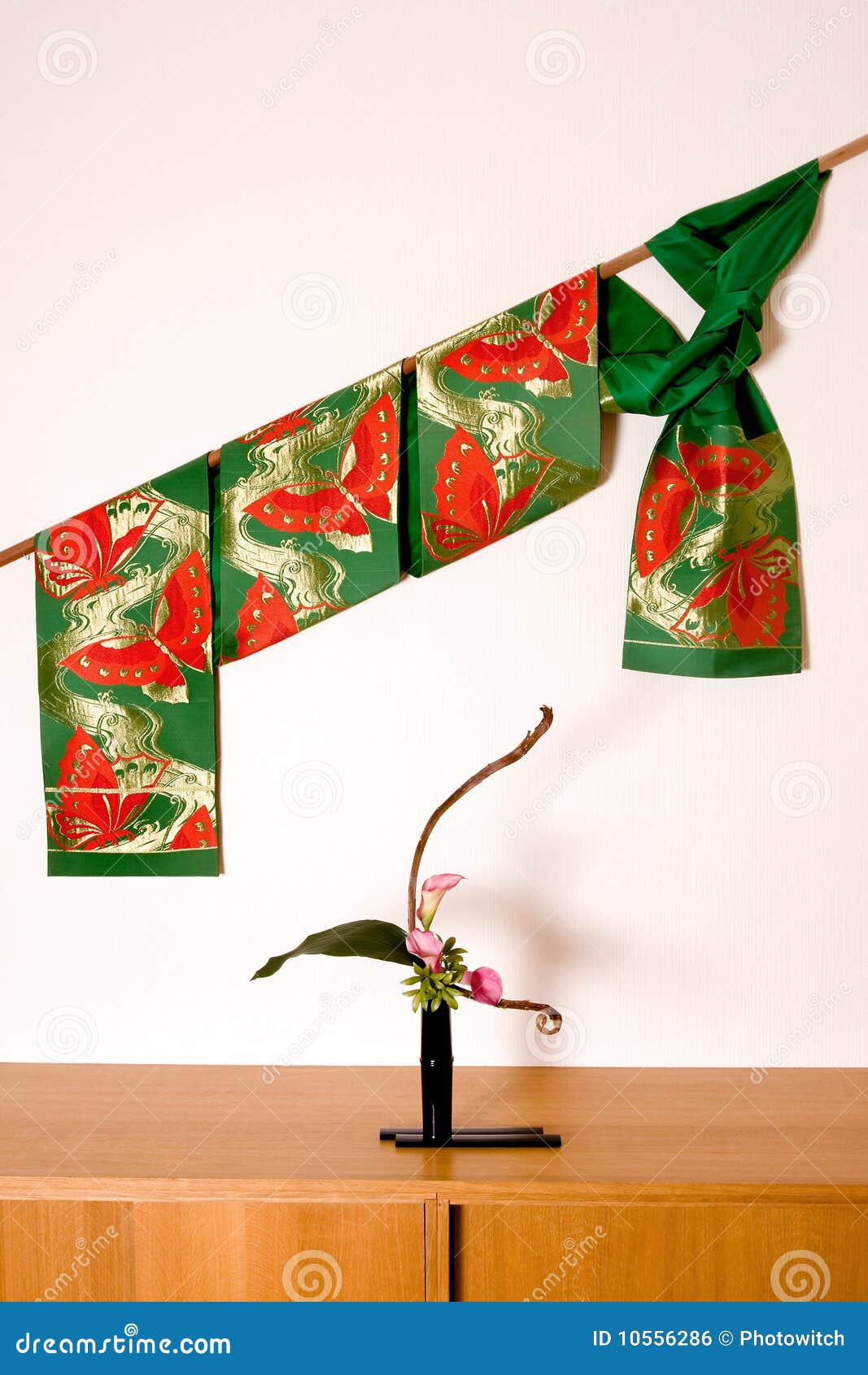 Japanese obi and ikebana stock photo. Image of wood, buddist - 10556286