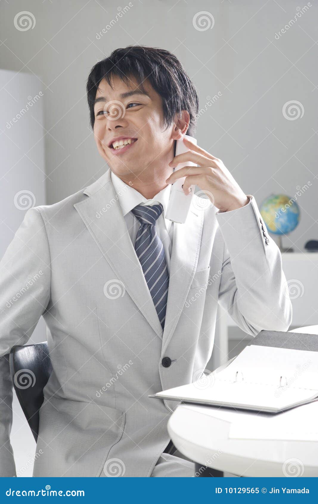 Japanese office worker stock image. Image of work, telephone - 10129565