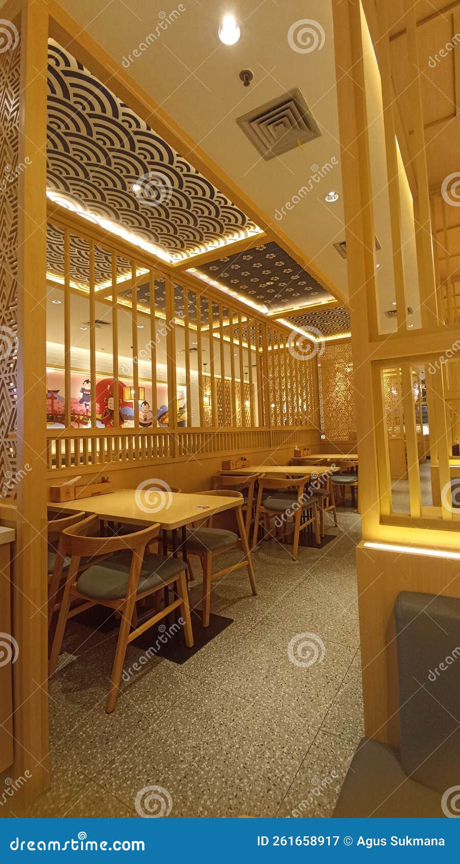 Japanese Restaurant in Mall Stock Image - Image of ramen, mall: 261658917