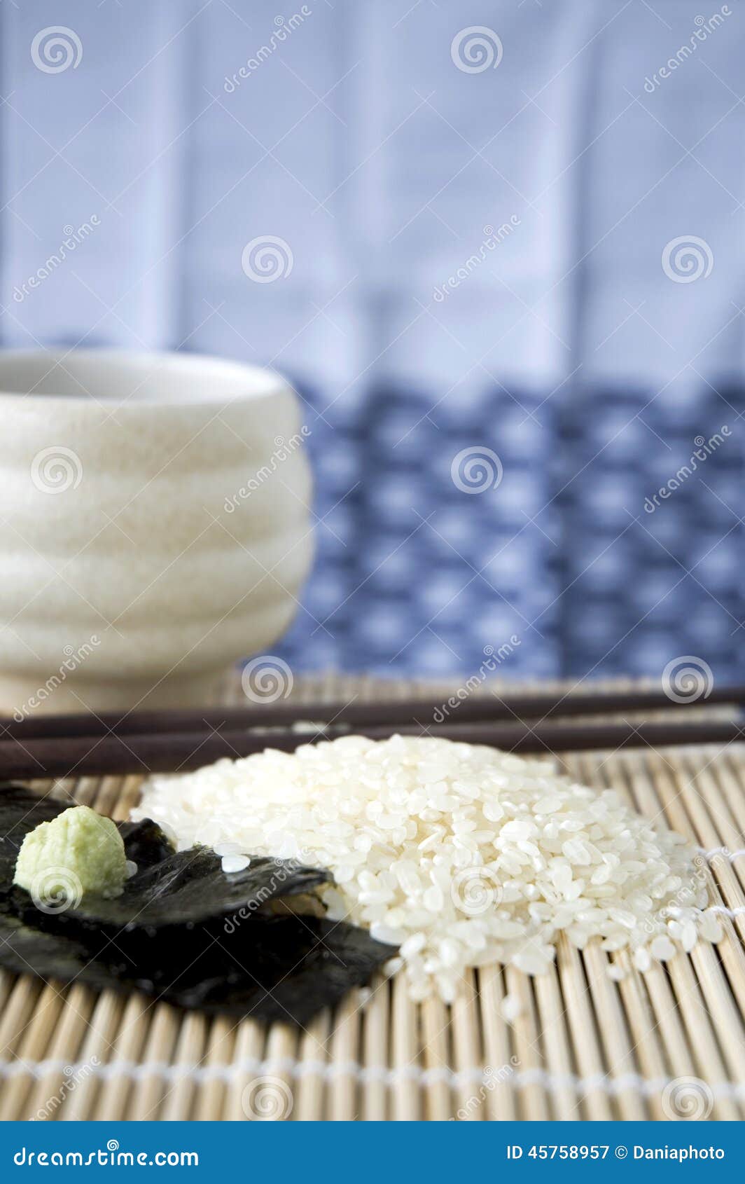 Japanese rice on mat stock image. Image of cuisine, fresh - 45758957