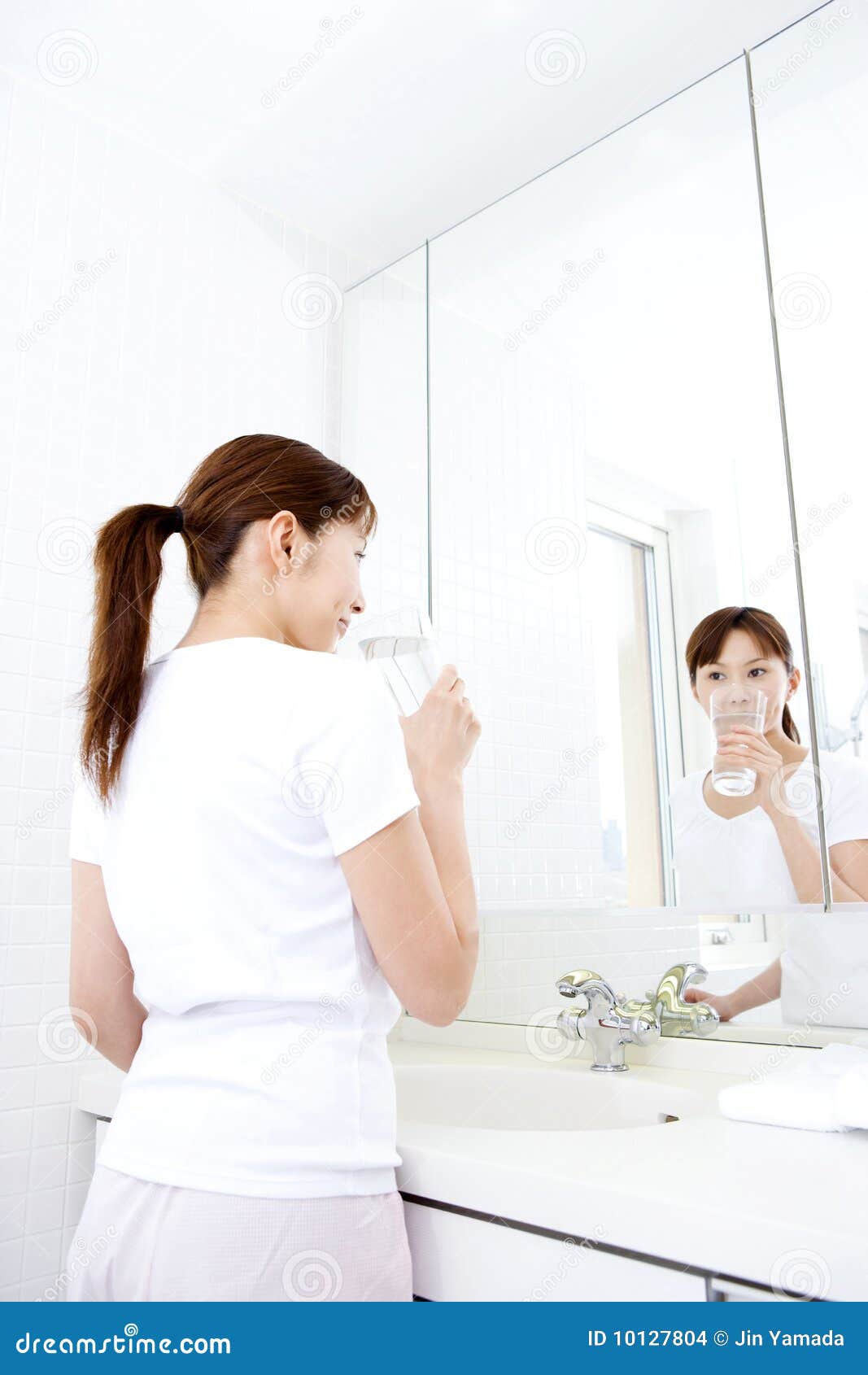 Japanese woman gargling stock photo. Image of beauty - 10127804