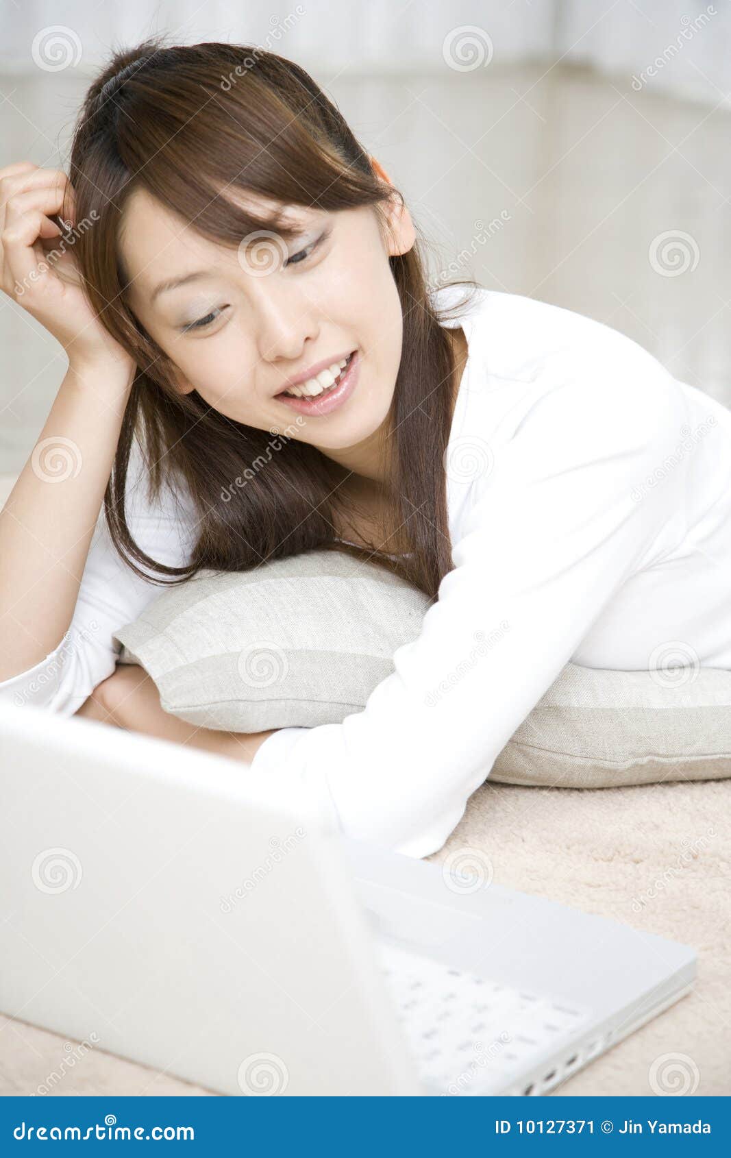 Japanese Woman Operating a PC Stock Image - Image of notebook, room ...