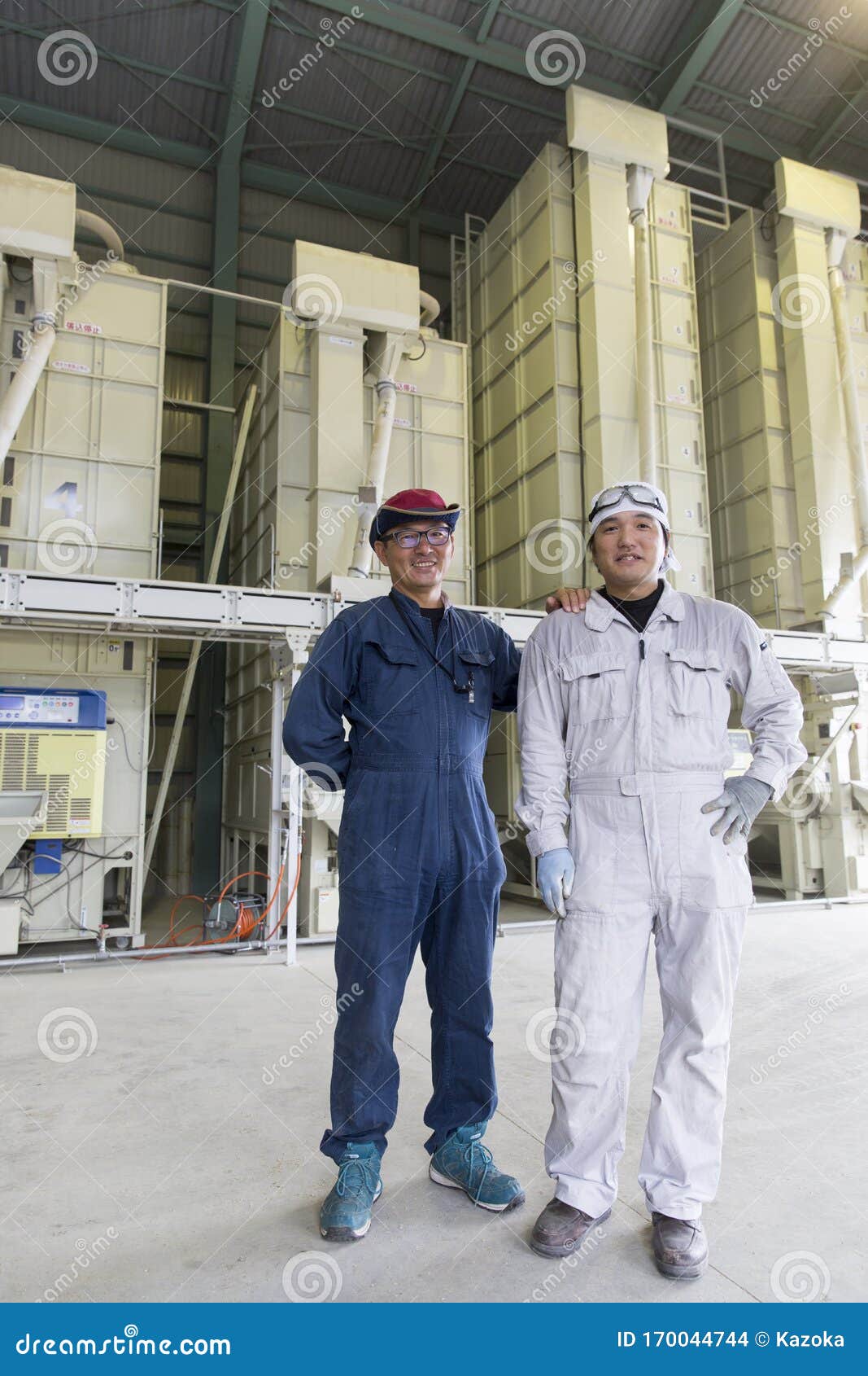 Workers Working in Rice Mill Stock Photo - Image of foodstuff, japanese ...