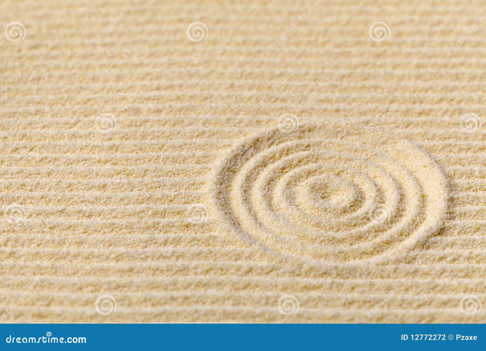 Japanese Zen Garden with Circles Stock Photo - Image of placid, circle ...