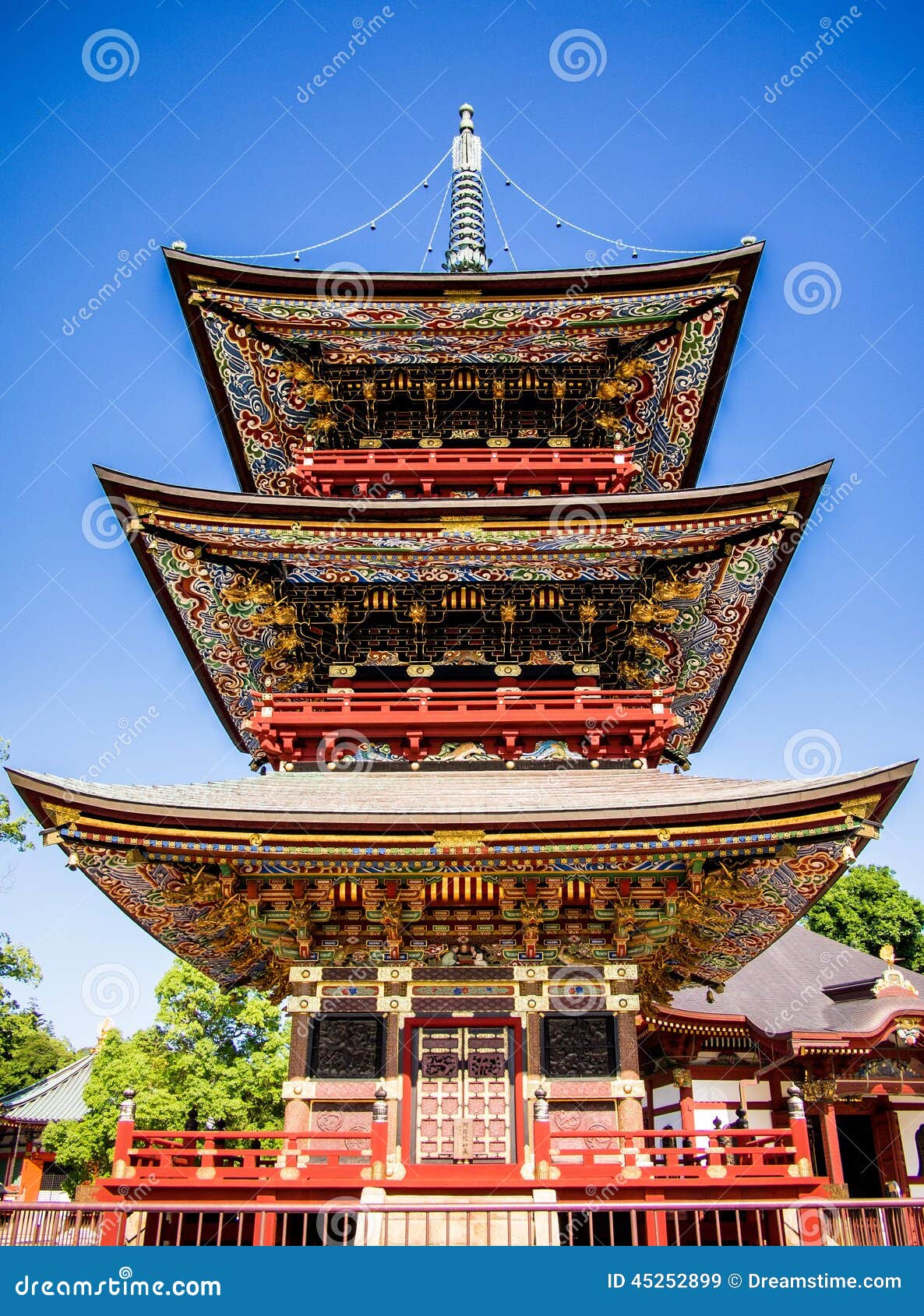 Japanische Pagode stockbild. Bild von reise, religion - 45252899