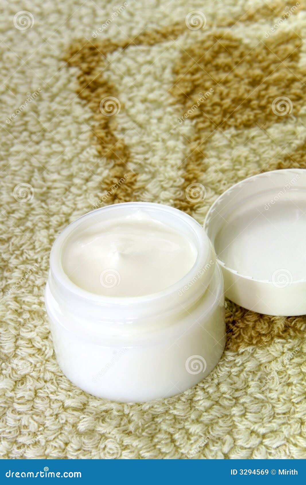Jar of cream stock image. Image of body, bath, moisturizer - 3294569