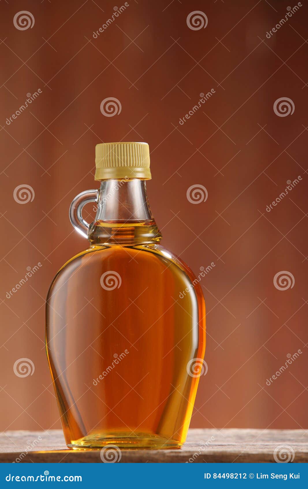 Jarabe foto de archivo. Imagen de néctar, postre, sabroso - 84498212