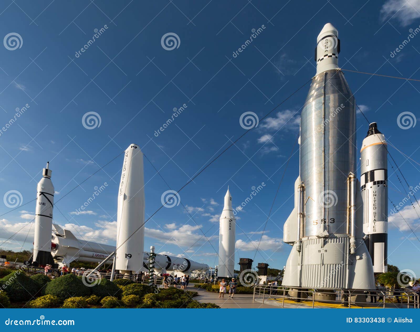 Jardin De Rocket Au Centre Spatial Kennedy Photo stock éditorial ...