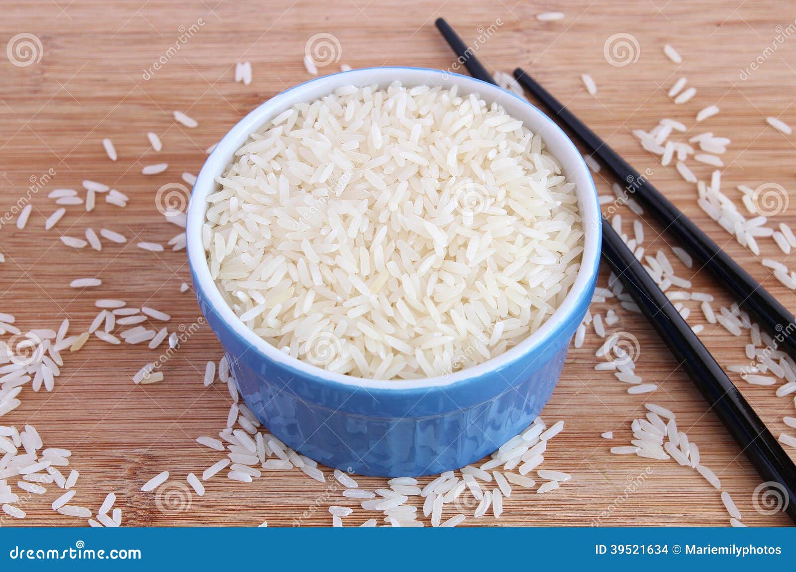 Jasmine rice in blue bowl stock photo. Image of meal - 39521634