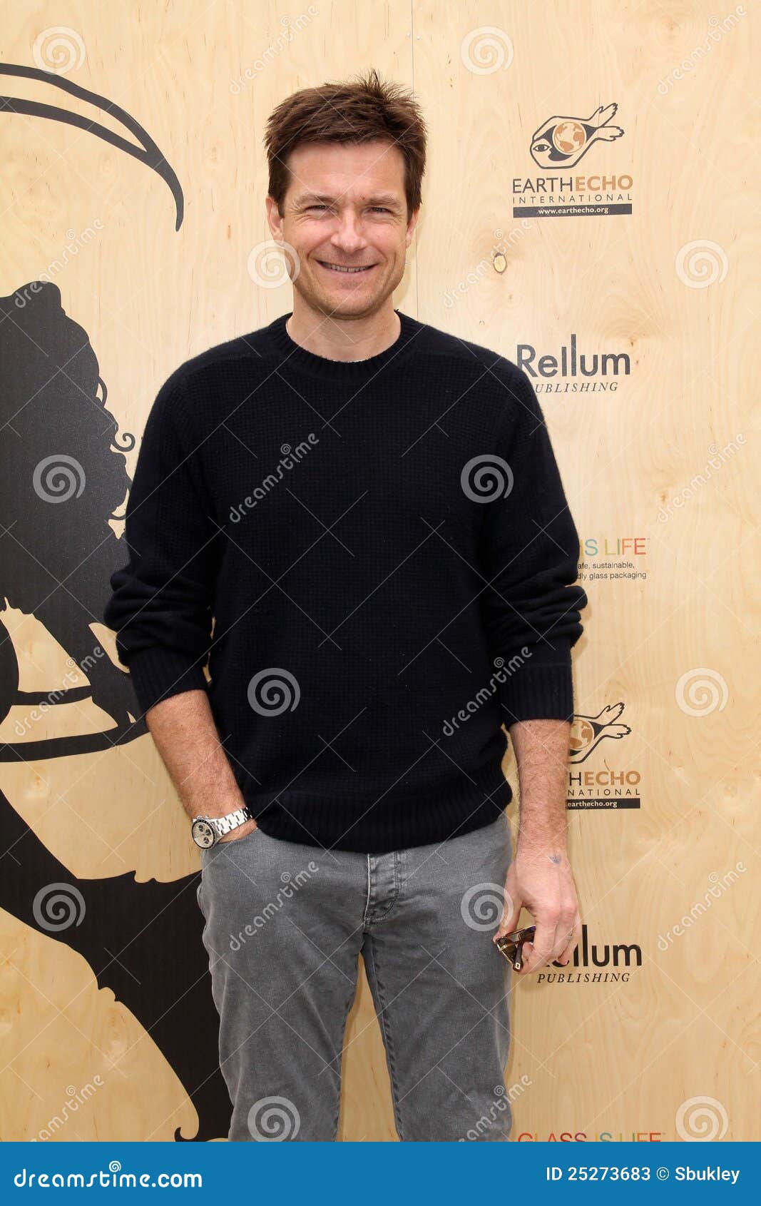 Jason Bateman editorial stock photo. Image of beach, swam - 25273683